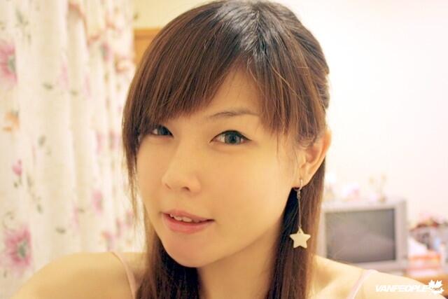 YOYO 徐湘婷 完整+2010新照 - 欢乐灌水-人在温哥华 VanPeople.com